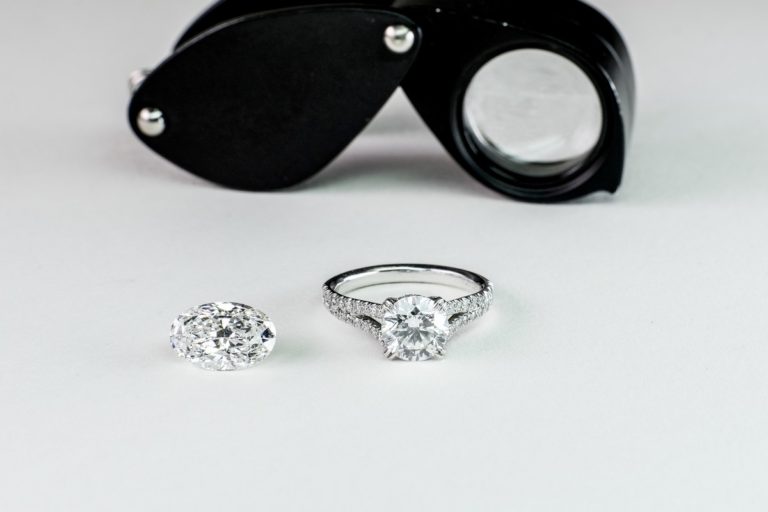 Reconnaître un vrai diamant | Guide d’experts Hauthentic